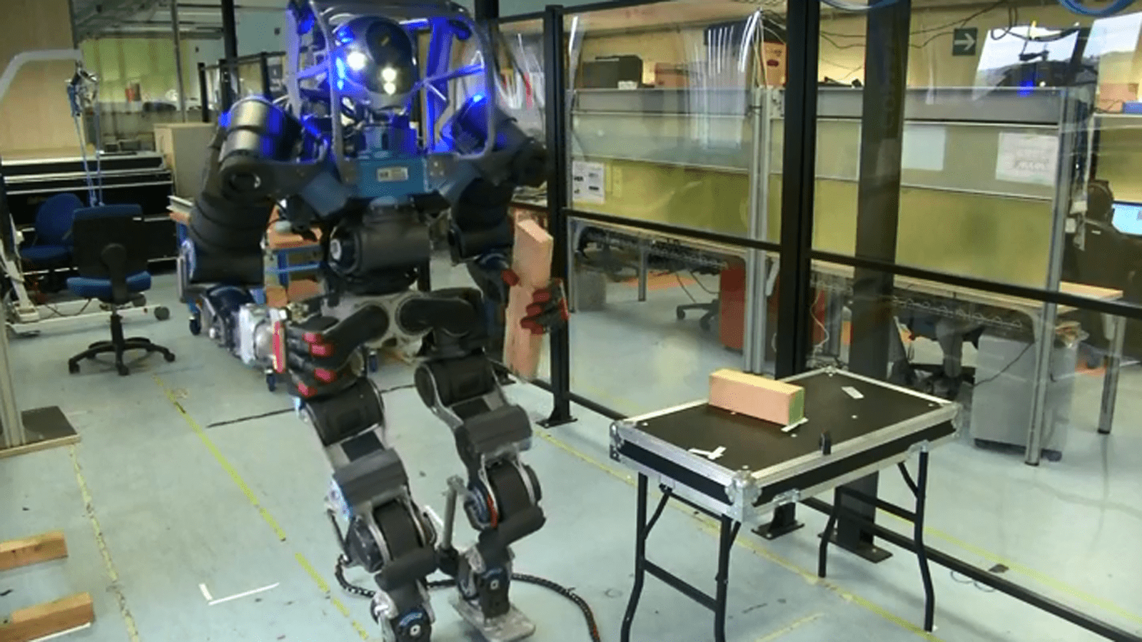 Walk-Man the Humanoid Walks Tall | Technology | The ORIENTAL ECONOMIST