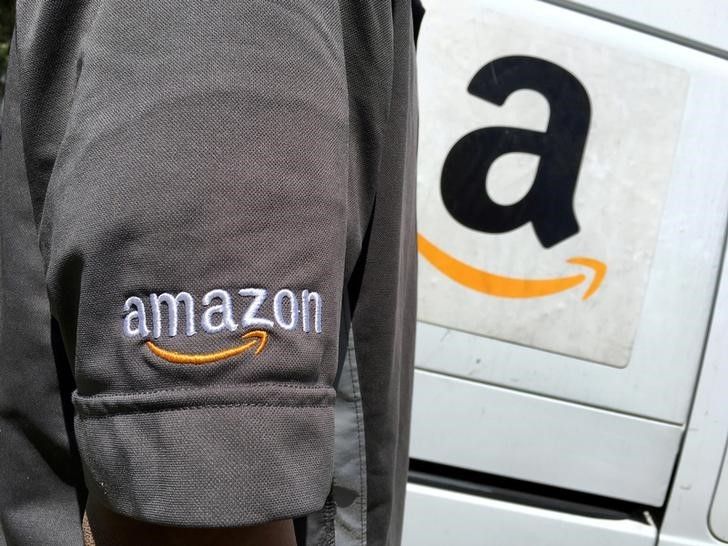 Foxconn says Apple, Amazon to join its bid for Toshiba chip business ...