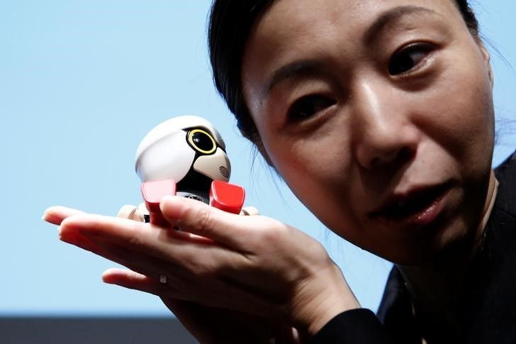 Toyota Unveils Robot Baby to Tug at Maternal Instinct in Aging Japan ...